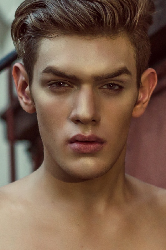 Model Test, Agus para DHR Models. Estudio Kobe, Buenos Aires.